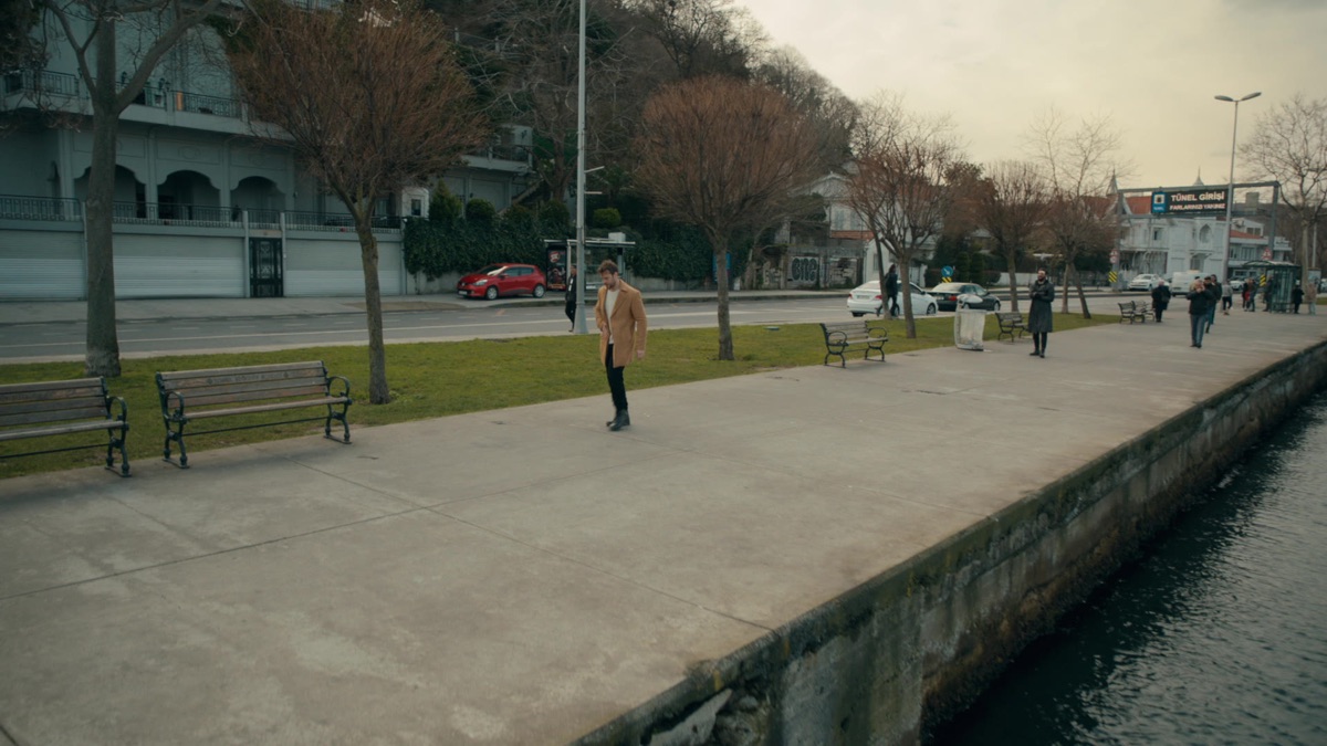 ‎Episode 285 - The Pit (Series 3, Episode 70) - Apple TV (LB)