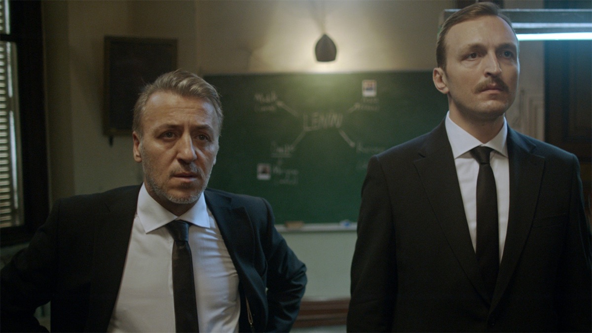 Sen Ben Lenin - Apple TV (TR)