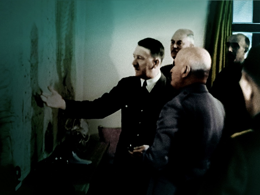 Apocalypse: Hitler Takes on the East - Apple TV (FI)