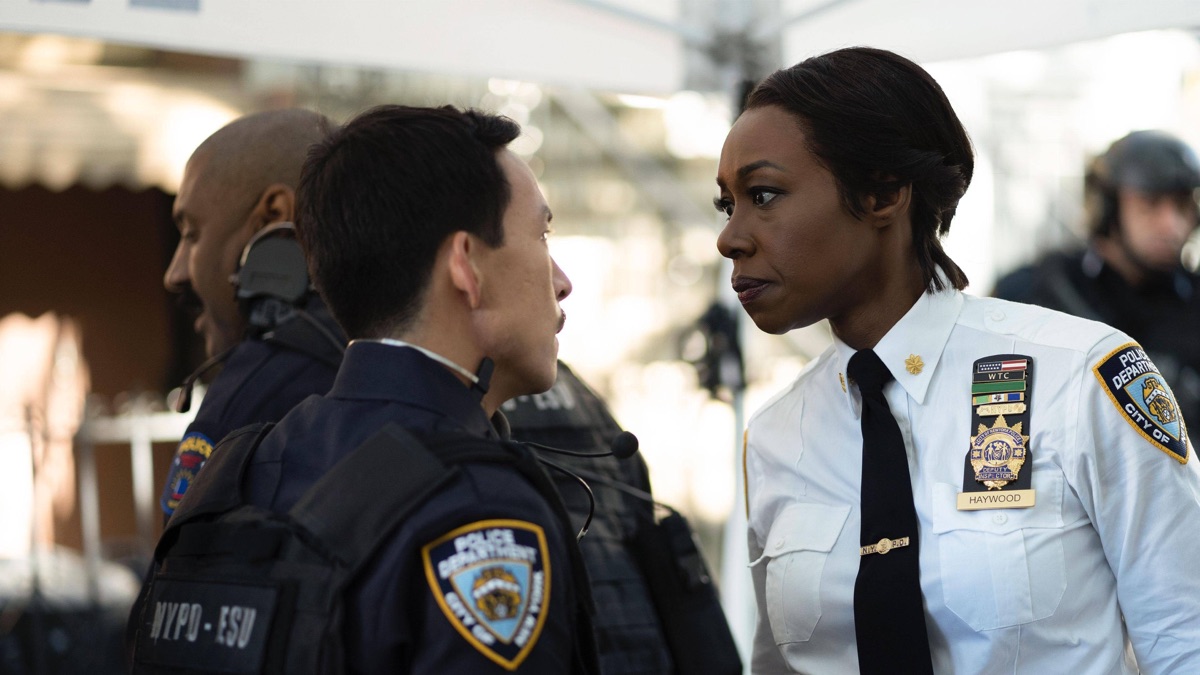 ‎Snapped - East New York (Series 1, Episode 4) - Apple TV (AR)