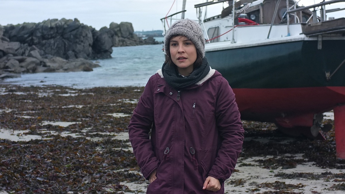 Murder in... Batz - Murder In (Season 1, Episode 2) - Apple TV