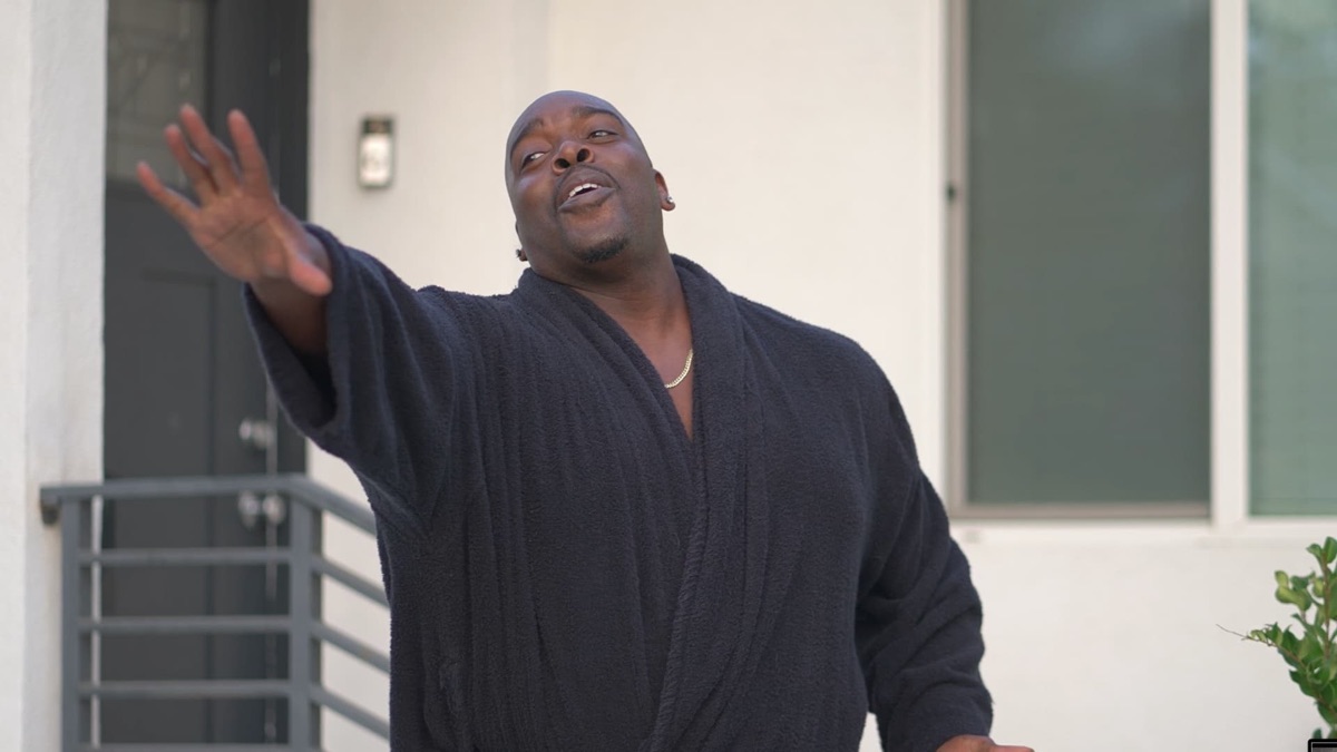 Tis the Season – Cuddle Season (Season 1, Episode 1) - Apple TV (CA)