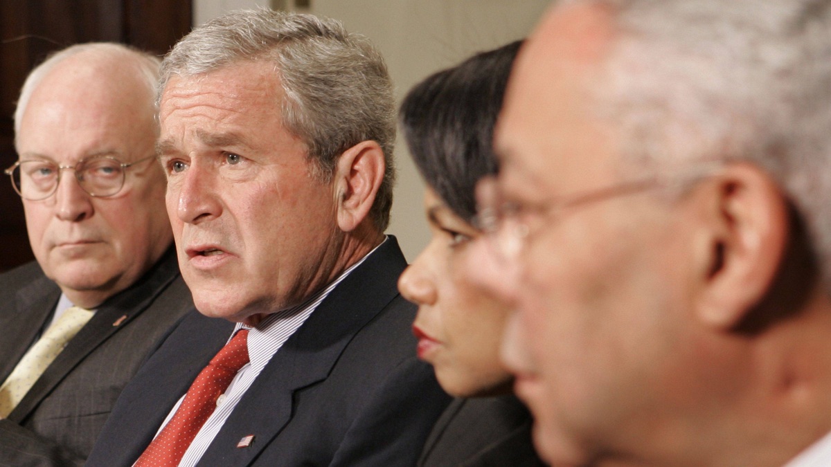 Quagmire: Bush's 2nd Term - The 2000s (Season 1, Episode 3) - Apple TV