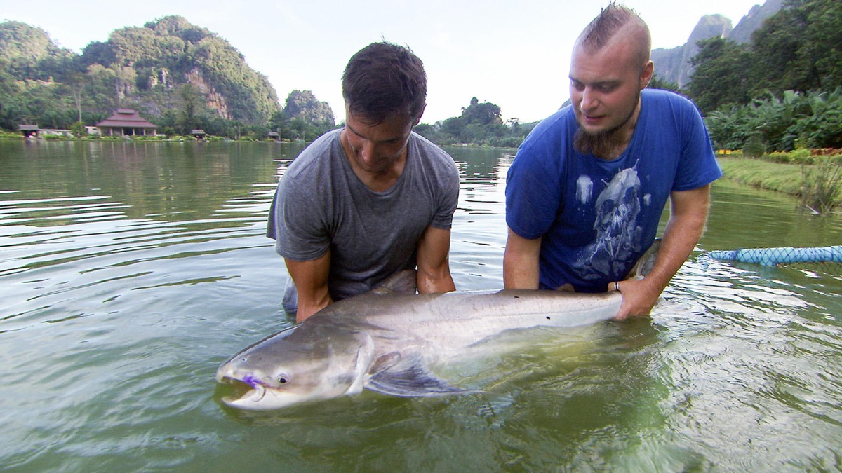 Thailand - Fishing Impossible (Season 1, Episode 4) - Apple TV