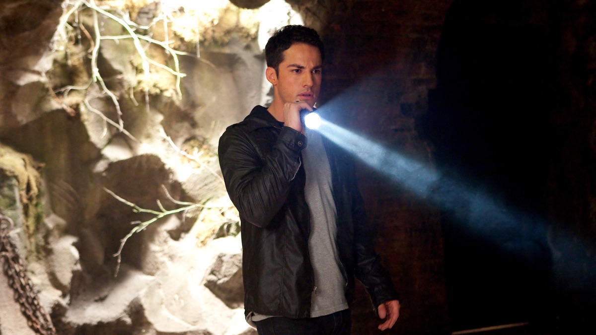 By the Light of the Moon – The Vampire Diaries (Season 2, Episode 11 ...