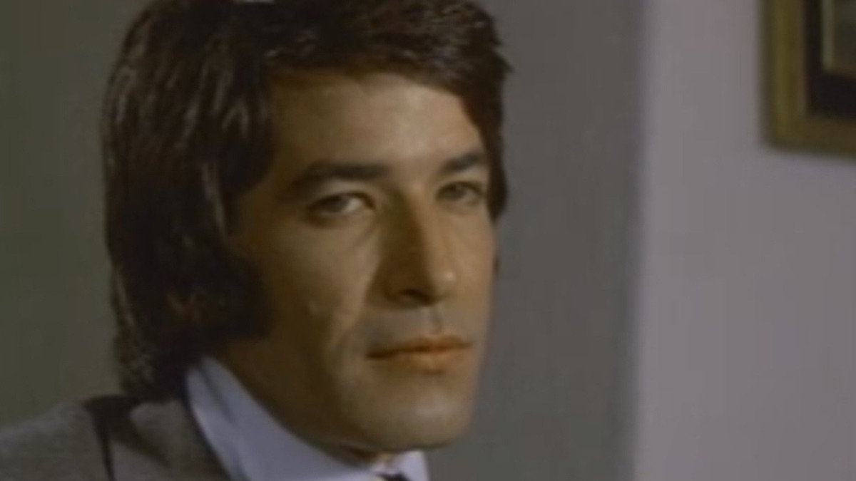 Queen doll - Apple TV