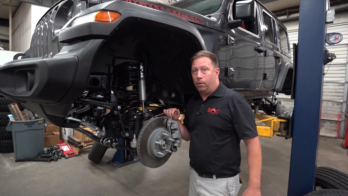 Jason Aldean's Surprise Ride – Buck Commander (Season 13, Episode 8 ...