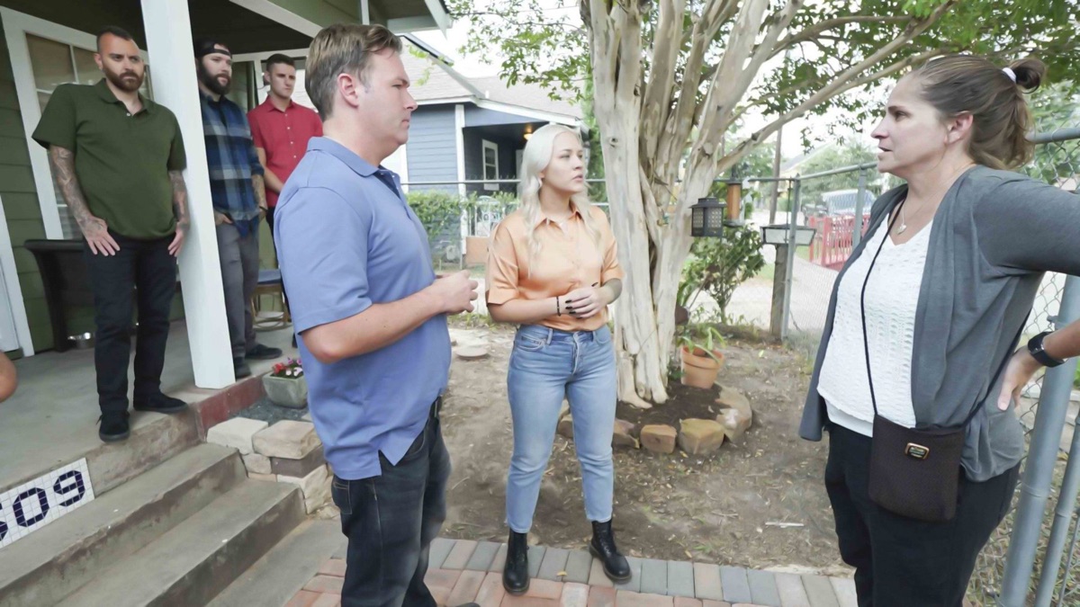 Alarmed and Dangerous - Ghost Loop (Season 1, Episode 1) | Apple TV