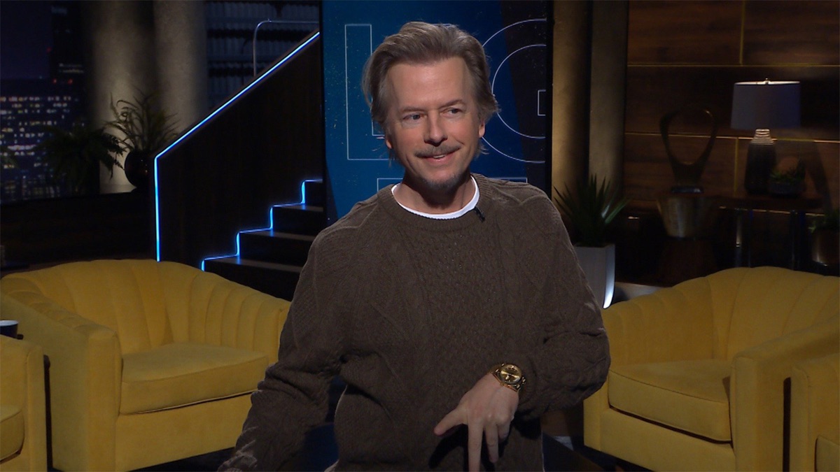 ‎Sam Moril, Fortune Feimster & Sarah Tiana – Lights Out With David ...