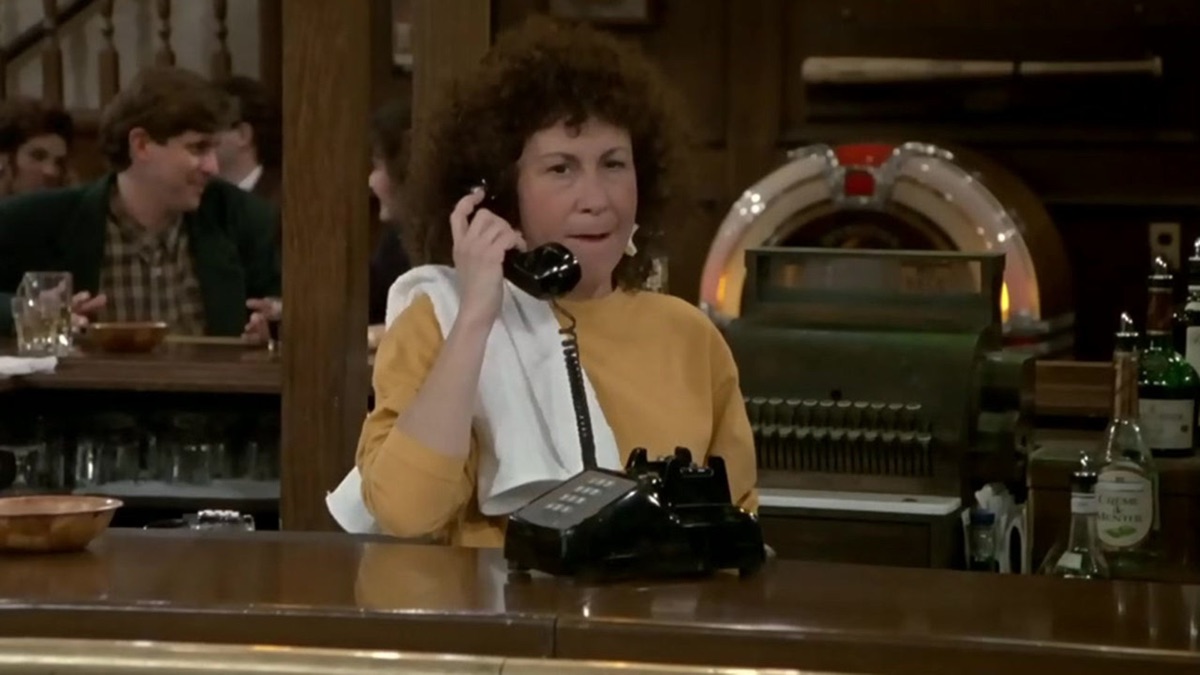 ‎Love Me. Love My Car – Cheers (Season 11, Episode 11) - Apple TV (CA)