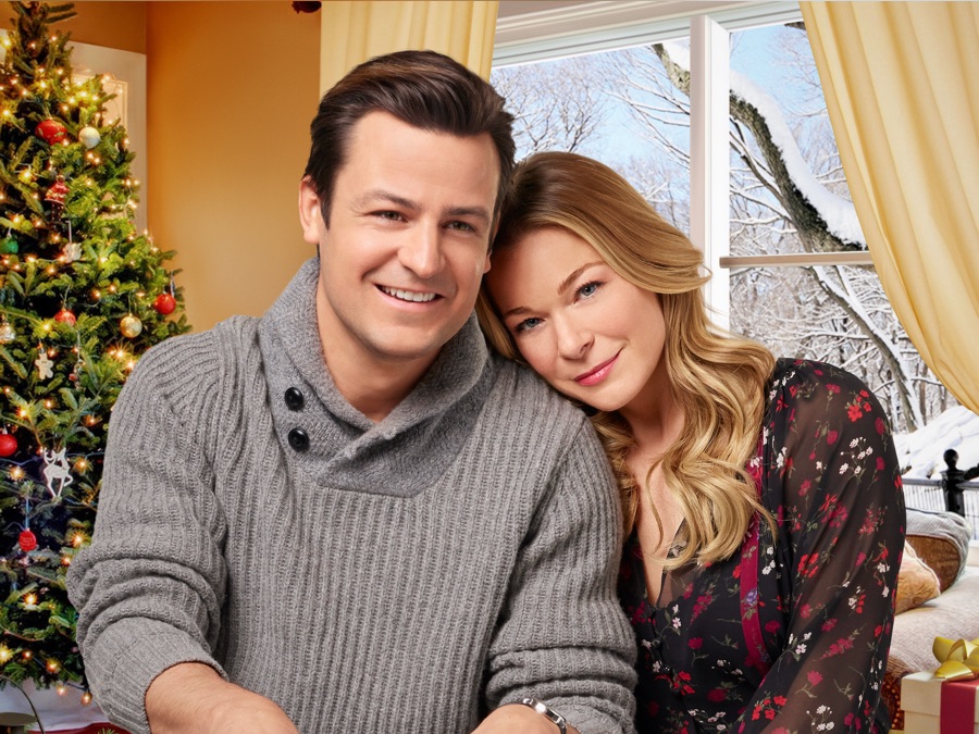 It's Christmas, Eve - Apple TV