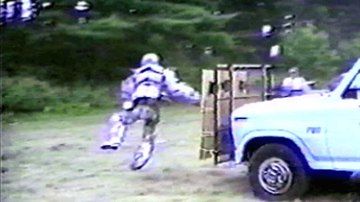 Killer Creature - Popular Mechanics For Kids (Season 3, Episode 17 ...