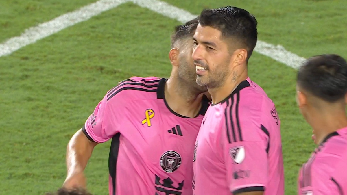 Goal: L. Suárez vs. PHI, 90+8' - Watch MLS Highlights