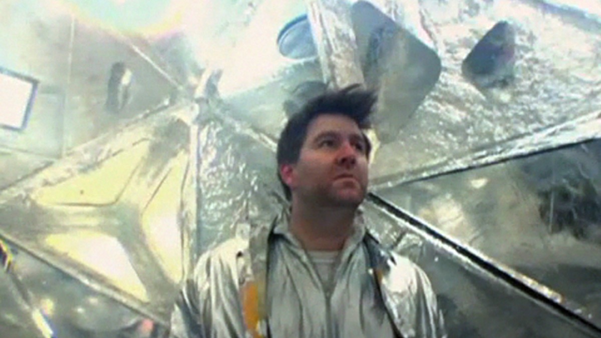 ‎North American Scum - Music Video by LCD Soundsystem - Apple Music