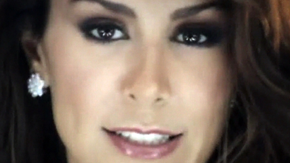 ‎El Bombon Asesino (Dance) — videoclipe de Ninel Conde — Apple Music
