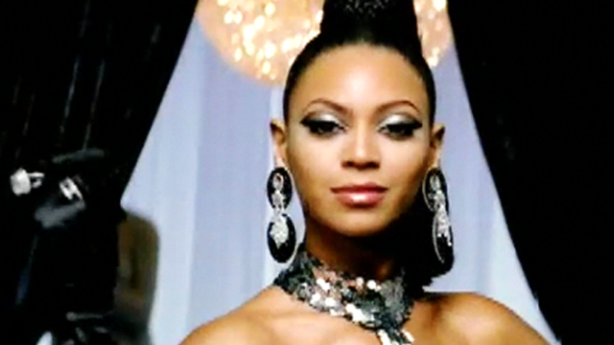 ‎Get Me Bodied (Extended Mix) by Beyoncé featuring Kelly Rowland ...