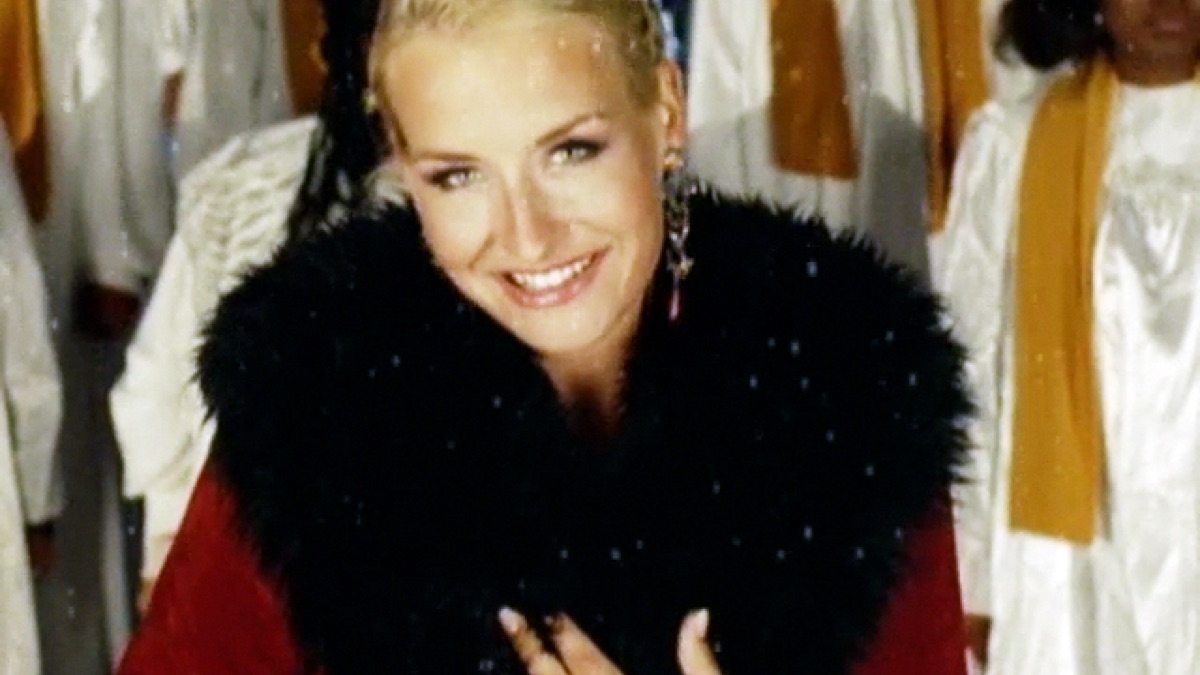 ‎The Best Side of Life - Music Video by Sarah Connor - Apple Music