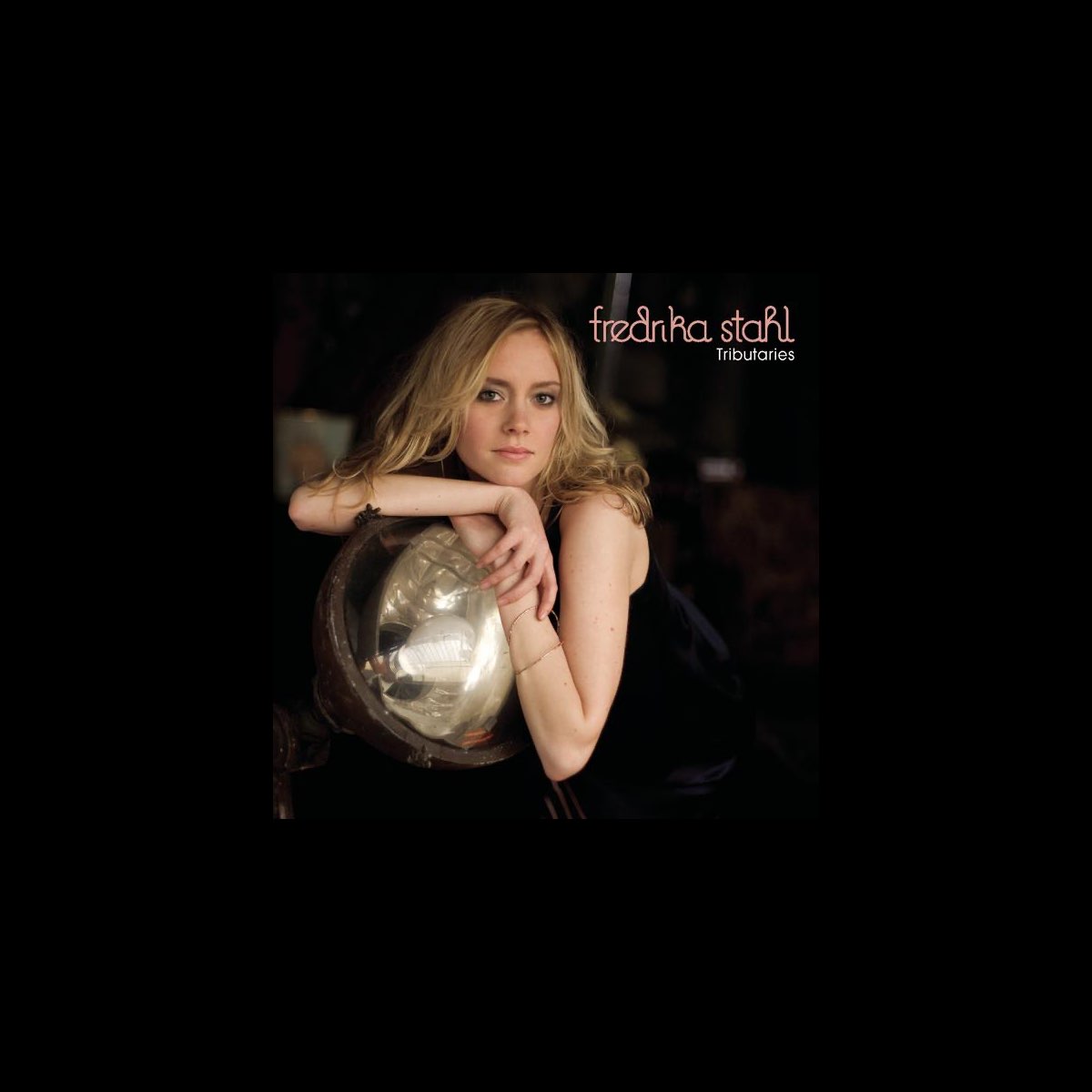 Tributaries” álbum de Fredrika Stahl en Apple Music