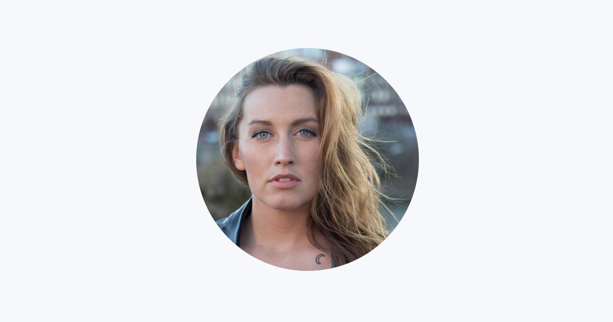 ‎Carly Rogers - Apple Music