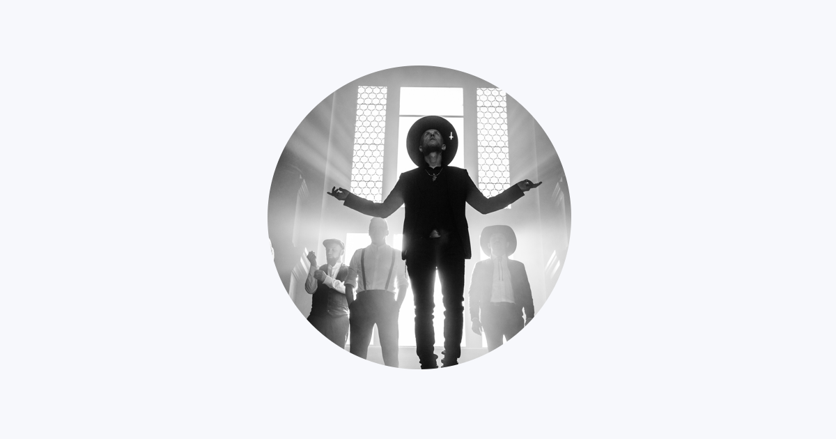 ‎Me and That Man - Apple Music