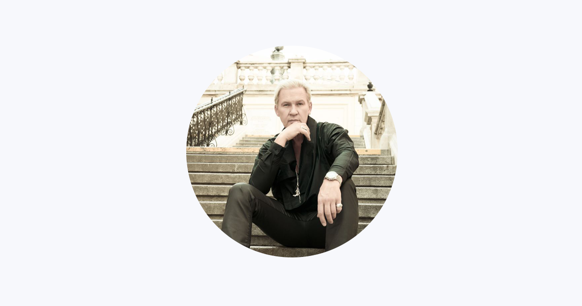 ‎Johnny Logan - Apple Music