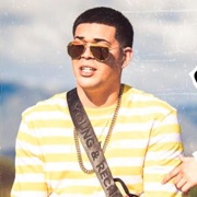 Me Llama Todavía (feat. Agus Padilla, Towy, Osquel & Gotay "El ...