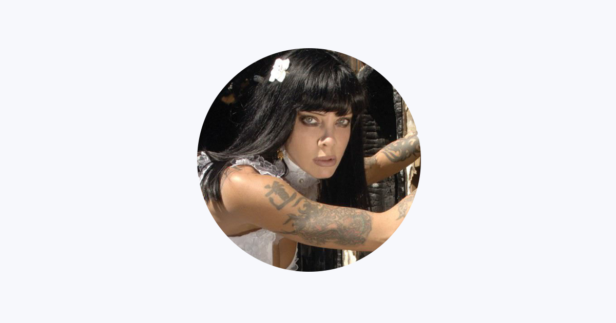 ‎Bif Naked - Apple Music