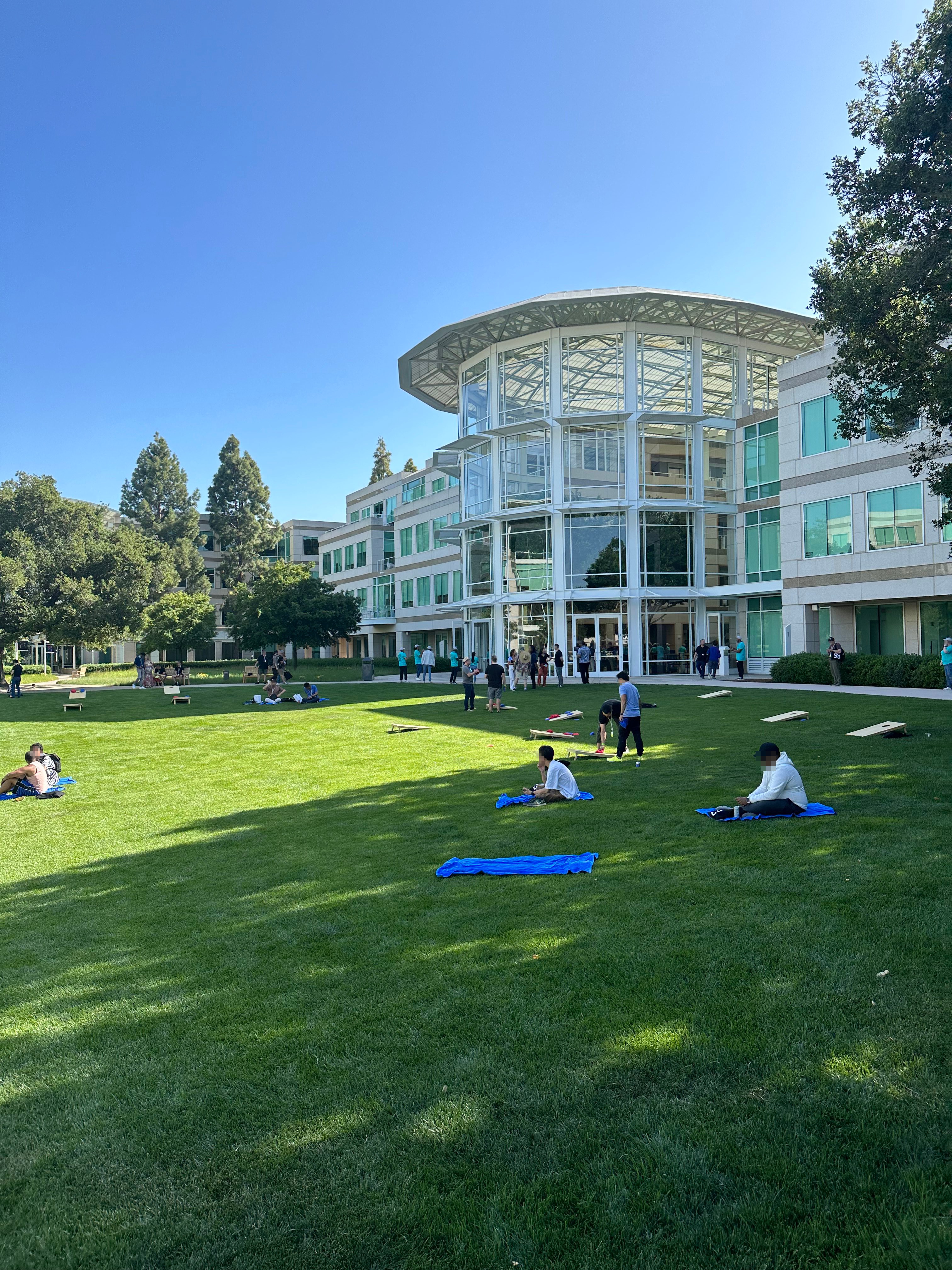 Apple Campus Infinite Loop