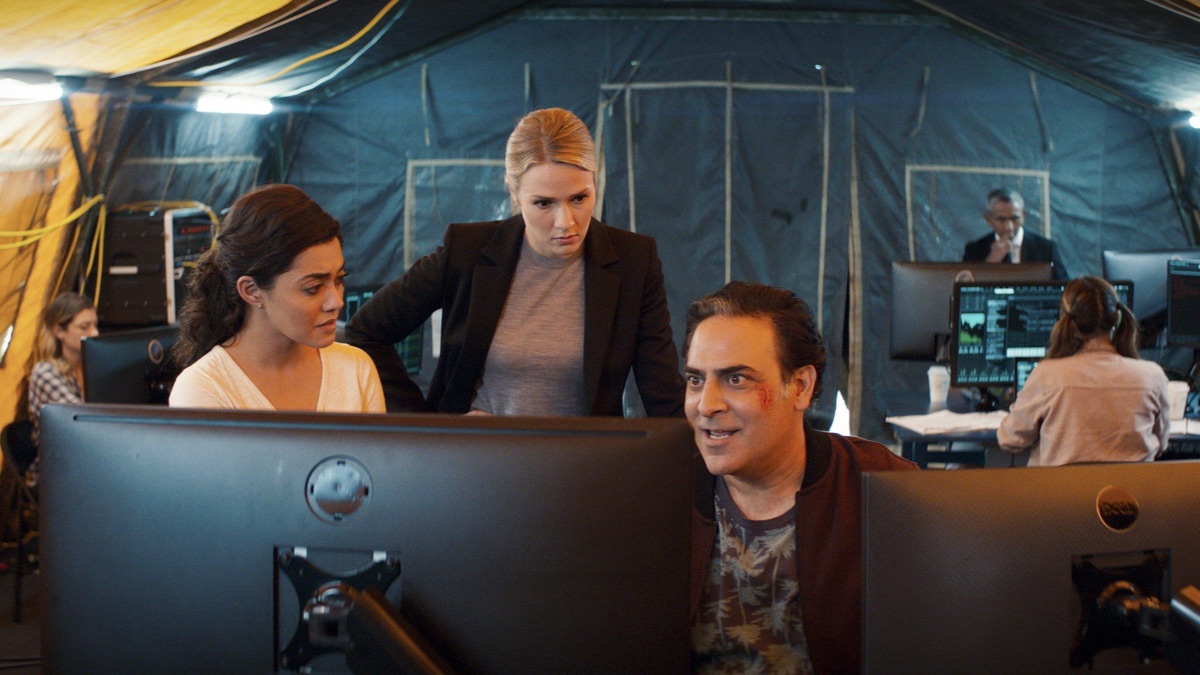 ‎Breach – NCIS: Hawai'i (Season 1, Episode 17) - Apple TV (AU)