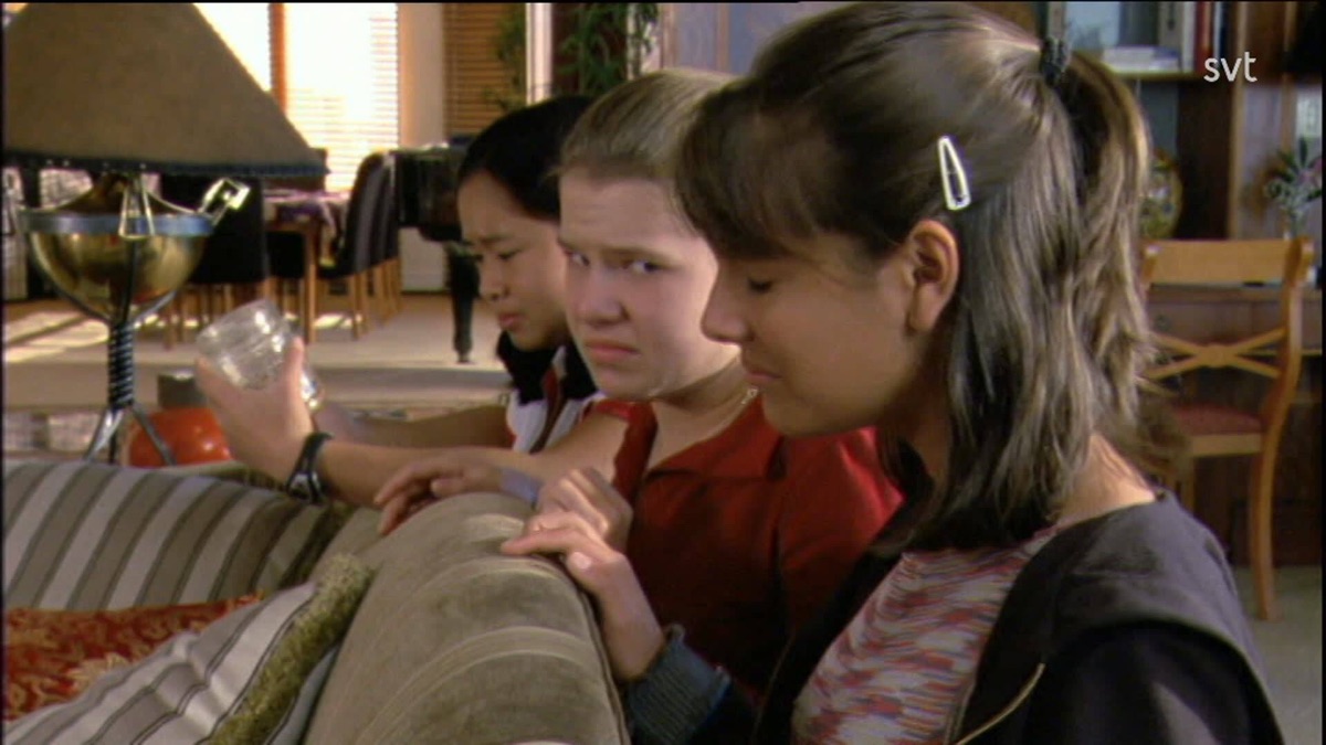 Fight For Kenny - Sleepover Club (Series 1, Episode 13) - Apple TV (UK)