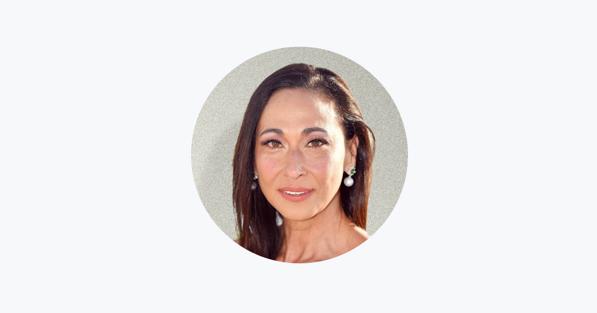 ‎Cherie Gil - Apple