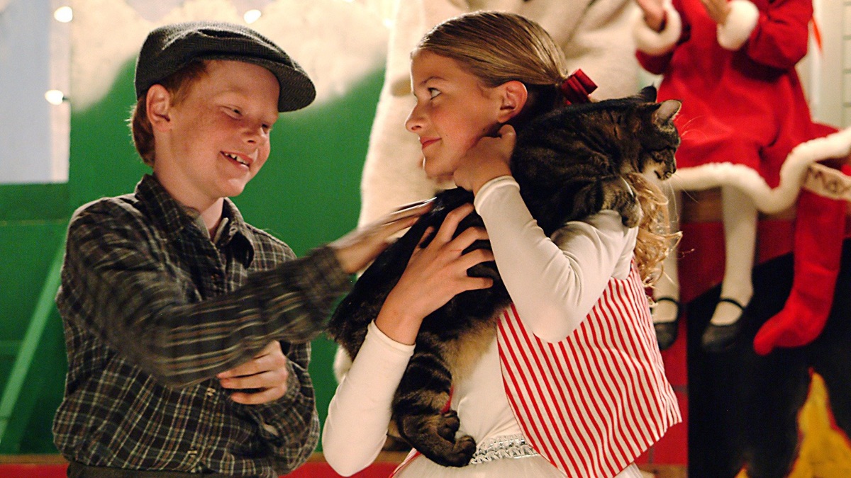 The 12 Dogs of Christmas - Apple TV