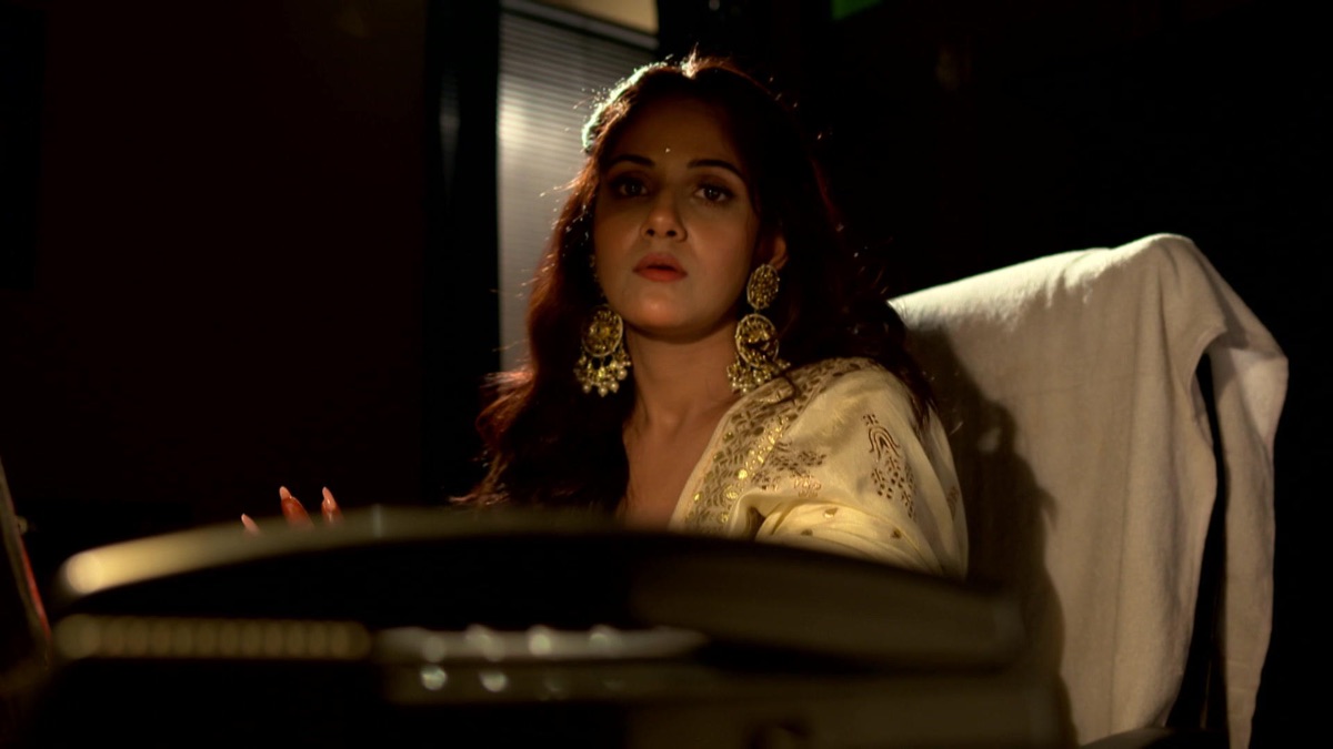 Shraban's Secret Move - Love Biye Aajkal (Season 1, Episode 112) - Apple TV