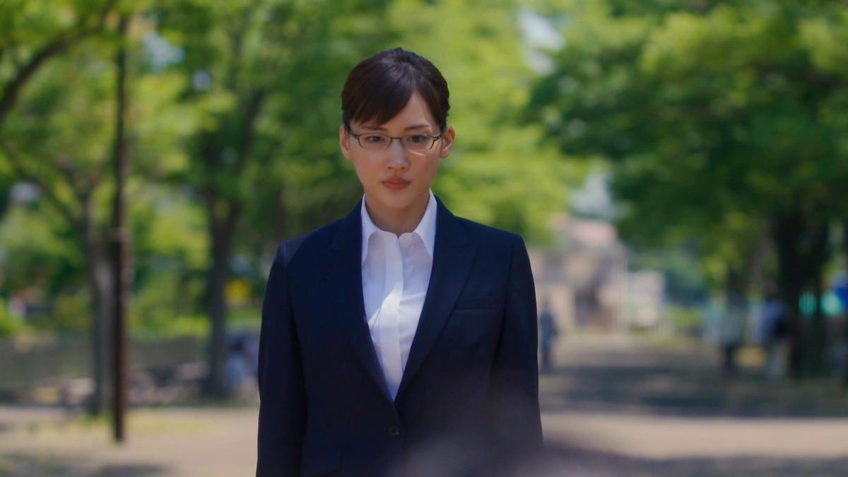 Episode 1 - Stepmom and Daughter Blues (Series 1, Episode 1) - Apple TV (SG)