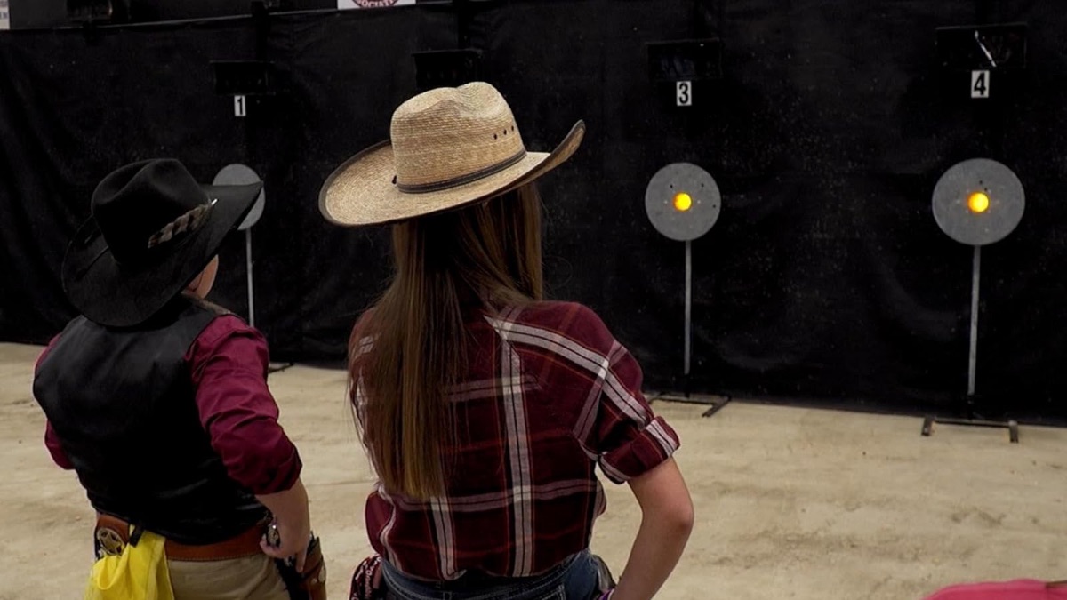 Cowboy Fast Draw Magnificent 7 - Shooting USA (Season 43, Episode 16 ...