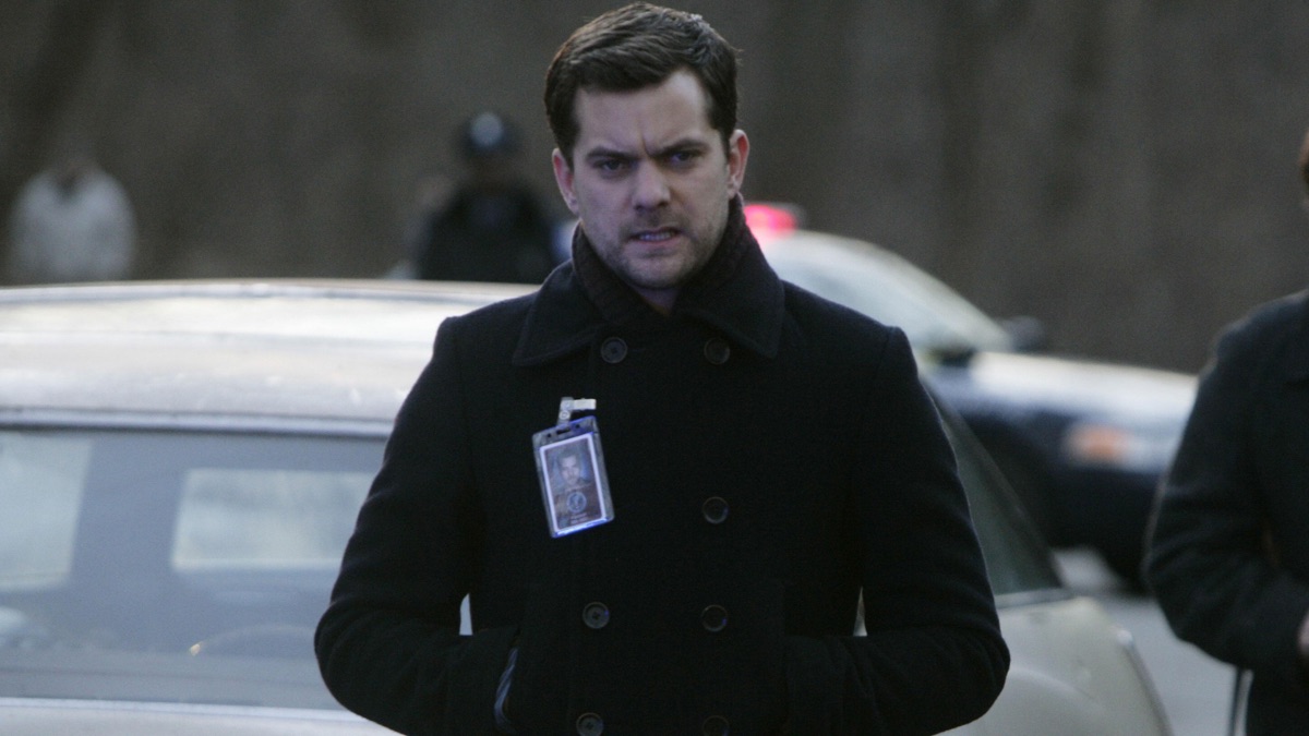 ‎16. Unleashed – Fringe (Season 1, Episode 17) - Apple TV (AU)