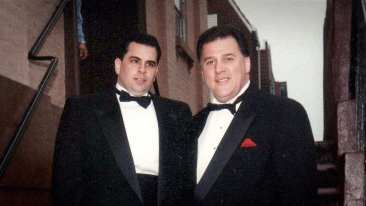 Fathers and Sons - Gotti: Godfather & Son (Season 1, Episode 3) - Apple TV