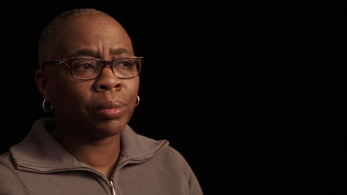 ‎Cults and Crimes – The Seventies (Season 1, Episode 4) - Apple TV (CA)