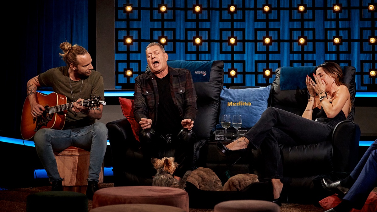 Episode 1 - Riising's Late Night Show (Series 1, Episode 1) - Apple TV (DK)