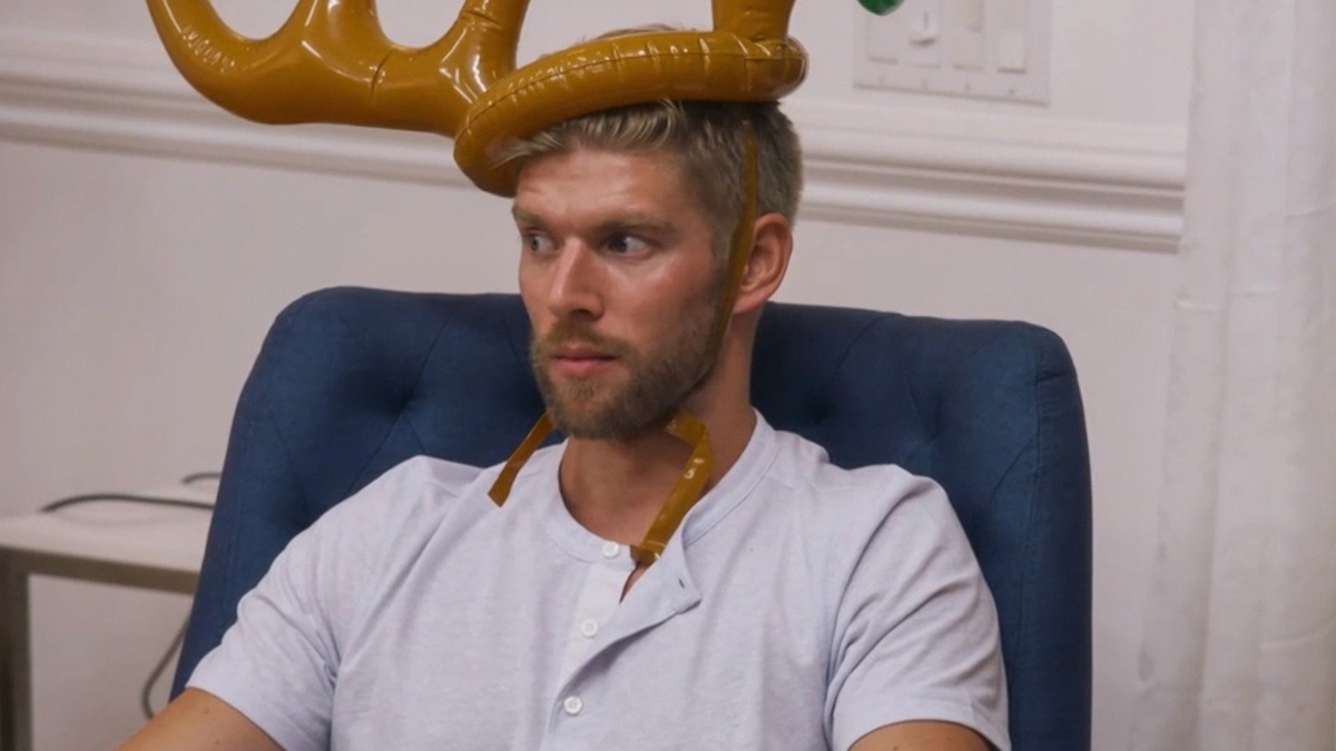 Episode 7 – Summer House (Season 3, Episode 7) - Apple TV (AU)