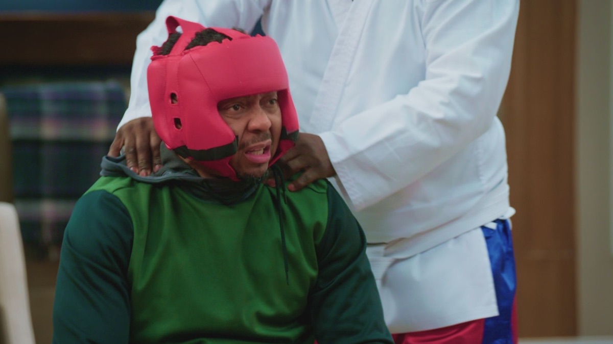 ‎Total Knock Out - Tyler Perry's Assisted Living (Series 5, Episode 17) - Apple TV (UK)