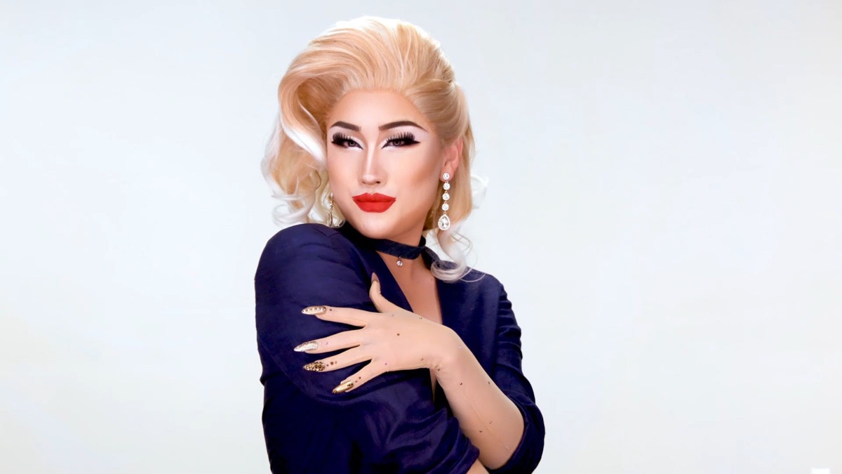 Whatcha Unpackin? - RuPaul's Drag Race (Season 11, Episode 1) - Apple TV