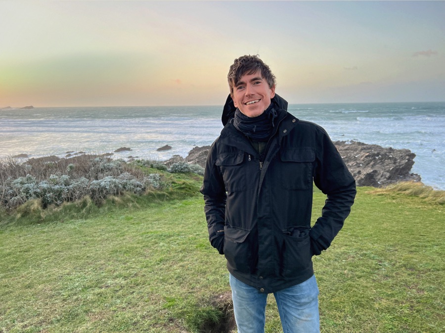 Simon Reeve's Return to Cornwall - Apple TV