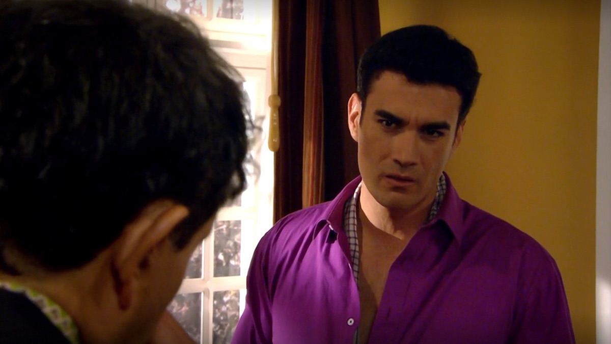 La llamada - Sortilegio (temporada 1, episodio 25) - Apple TV (PE)