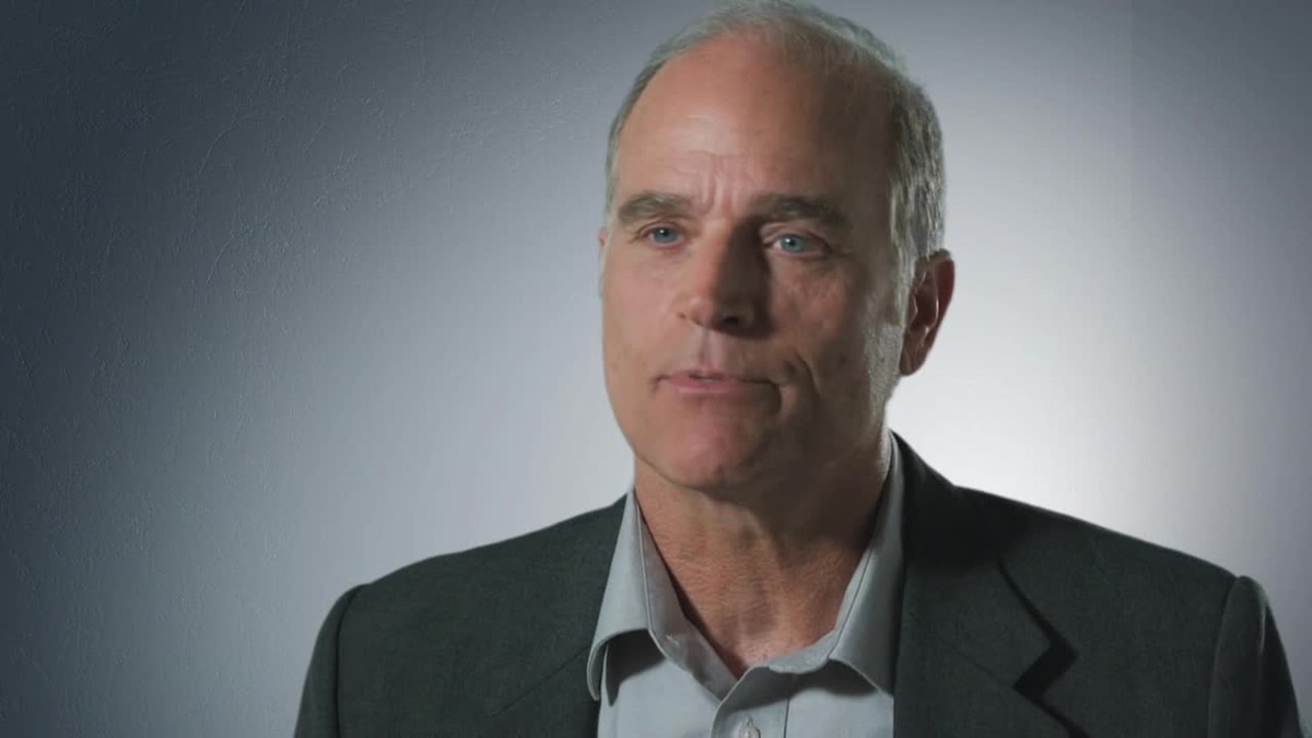 Killer Day Trader - Killer Mysteries: Crime Scene Forensics (Season 1 ...