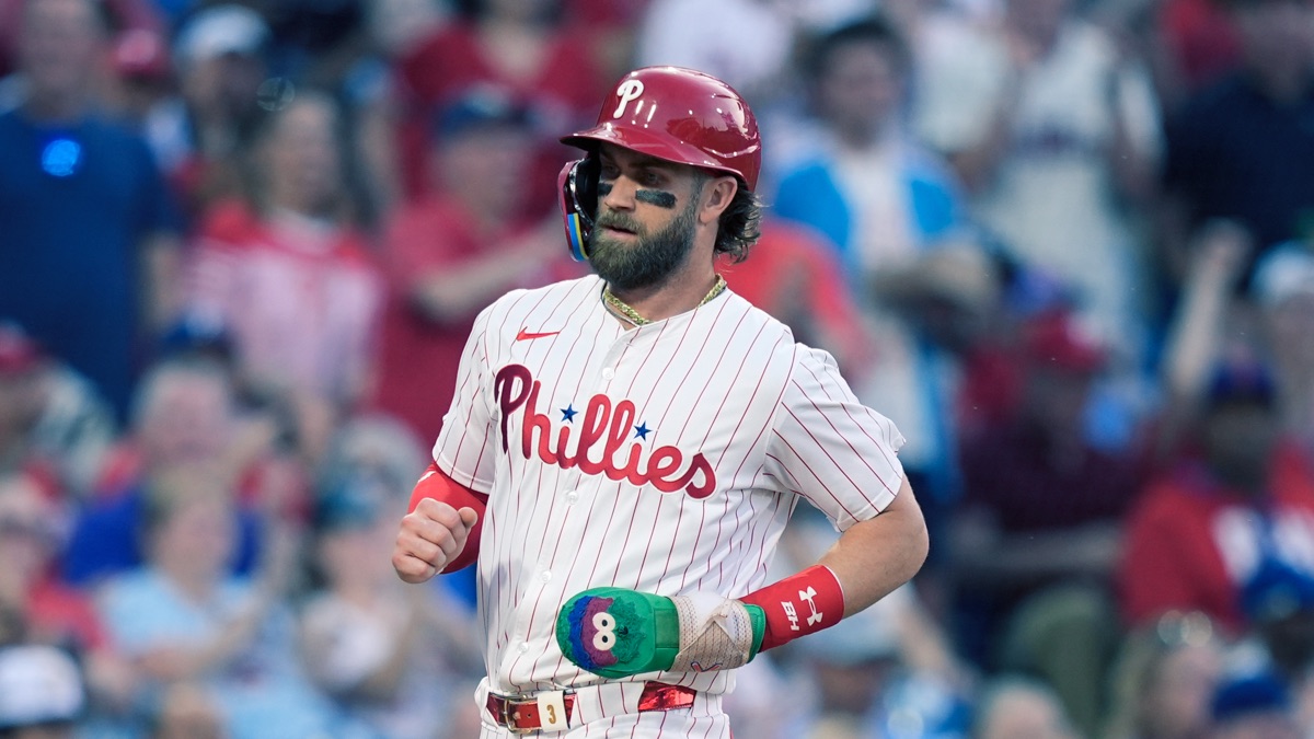 Diamondbacks vs. Phillies - Friday Night Baseball