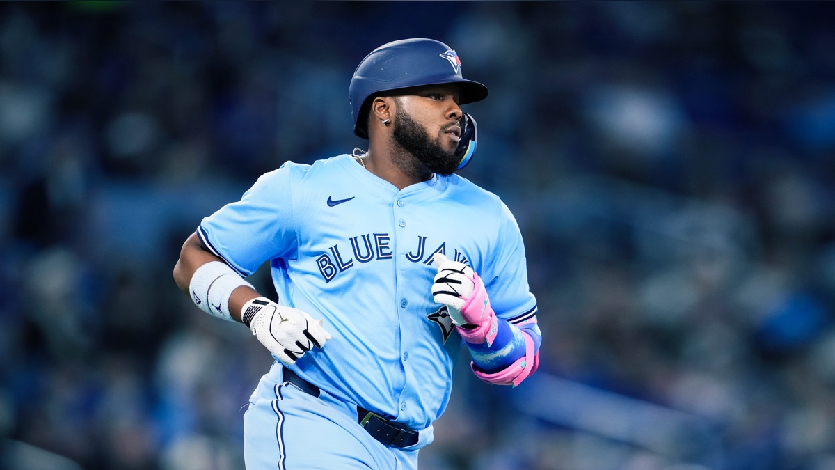 ‎Mariners vs. Blue Jays Apr 18, 2025 - Friday Night Baseball