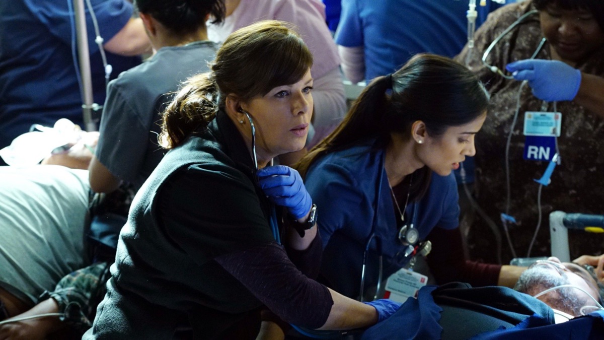 ‎Cardiac Support - Code Black (Series 1, Episode 10) - Apple TV (AT)