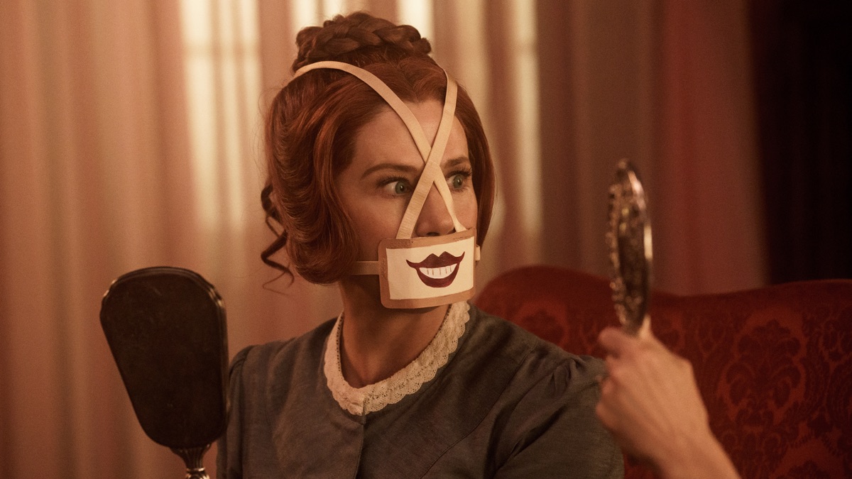 Smile - Shining Vale (Season 2, Episode 4) - Apple TV
