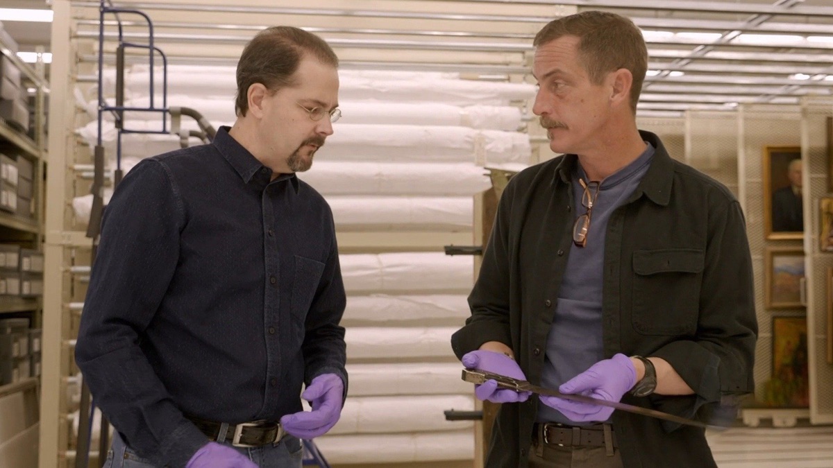 Secret History of the Bowie Knife - Man vs. History (Season 1, Episode ...